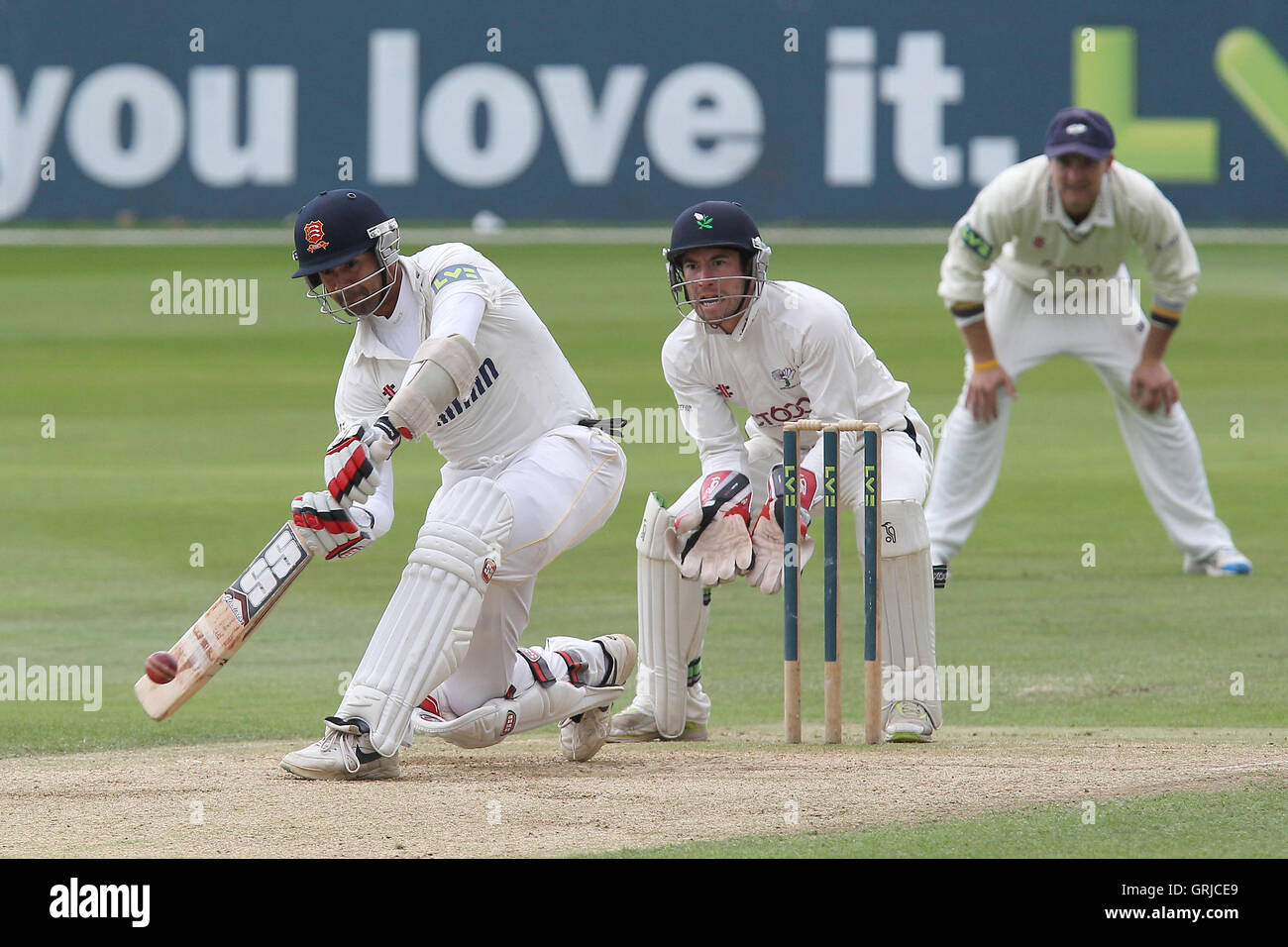 Owais Shah in batting hits six runs for Essex as Andrew Hodd looks on ...