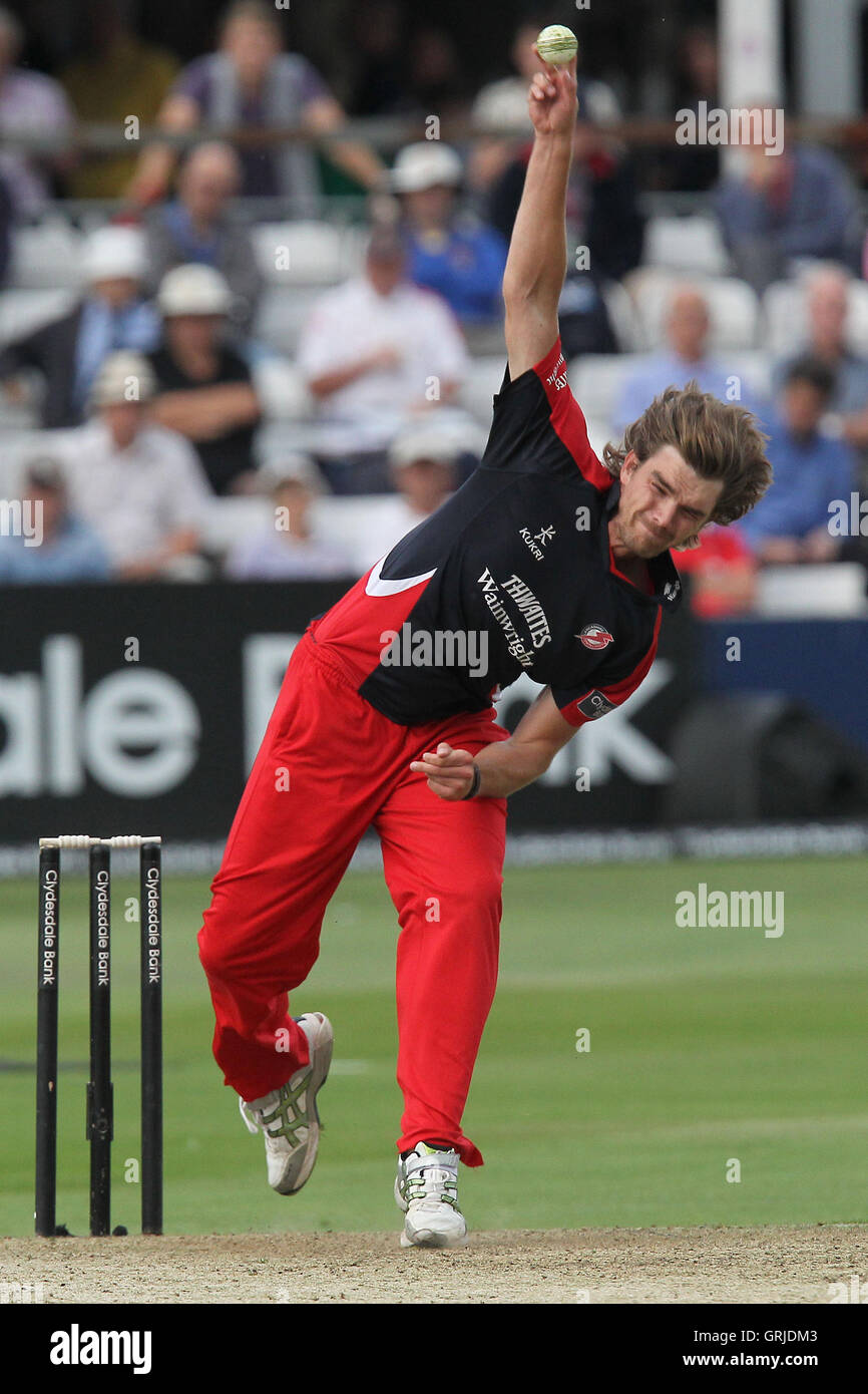 Oliver Newby in bowling action for Lancashire - Essex Eagles vs ...