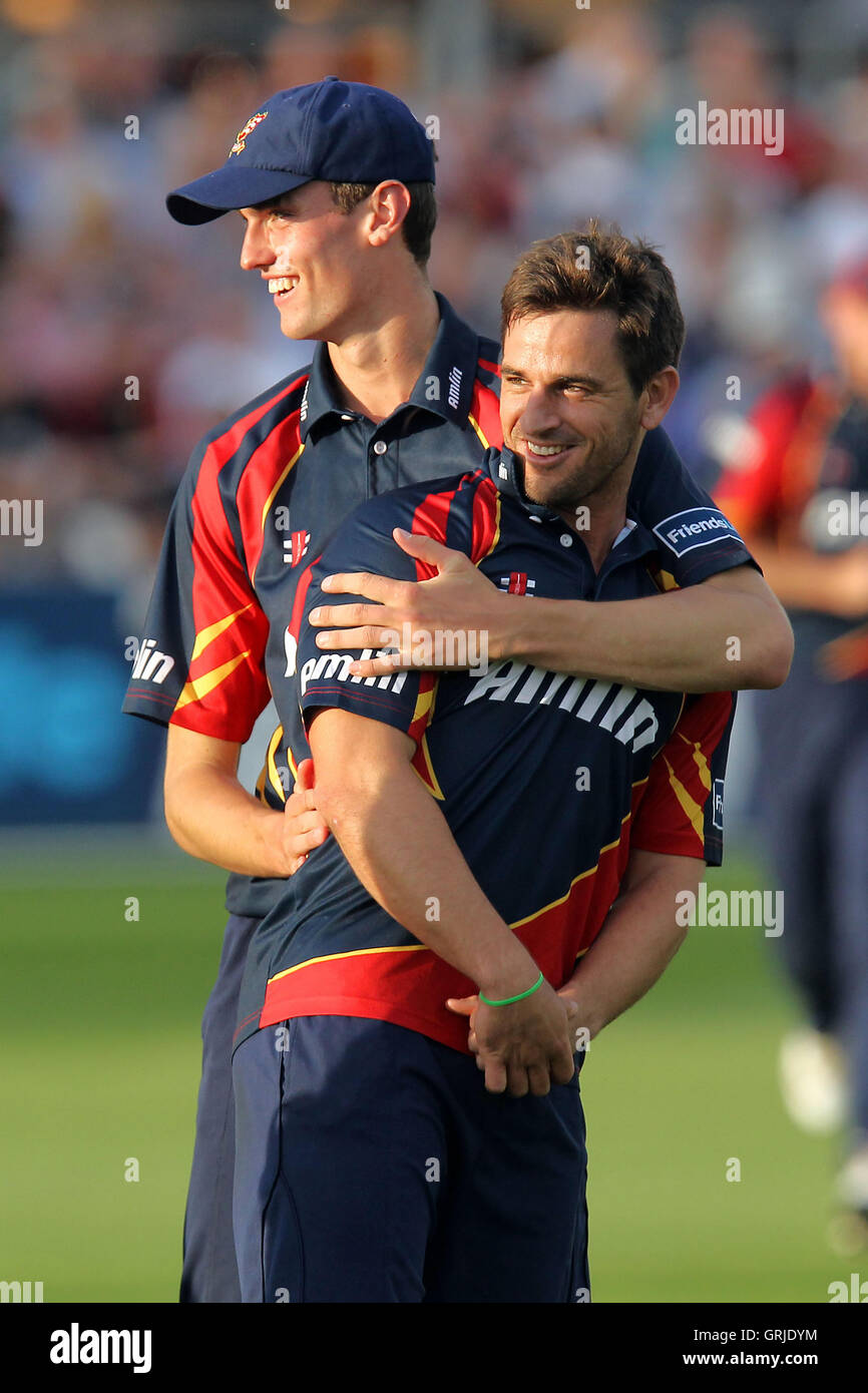 Ryan ten Doeschate of Essex celebrates the wicket of Steven Crook ...