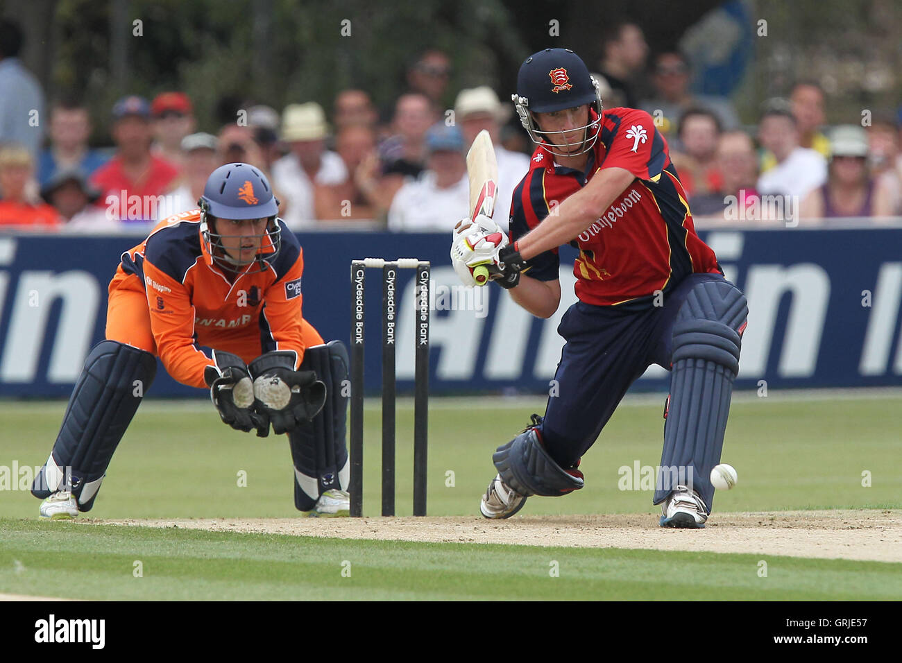Tom westley of essex batting hi-res stock photography and images - Alamy