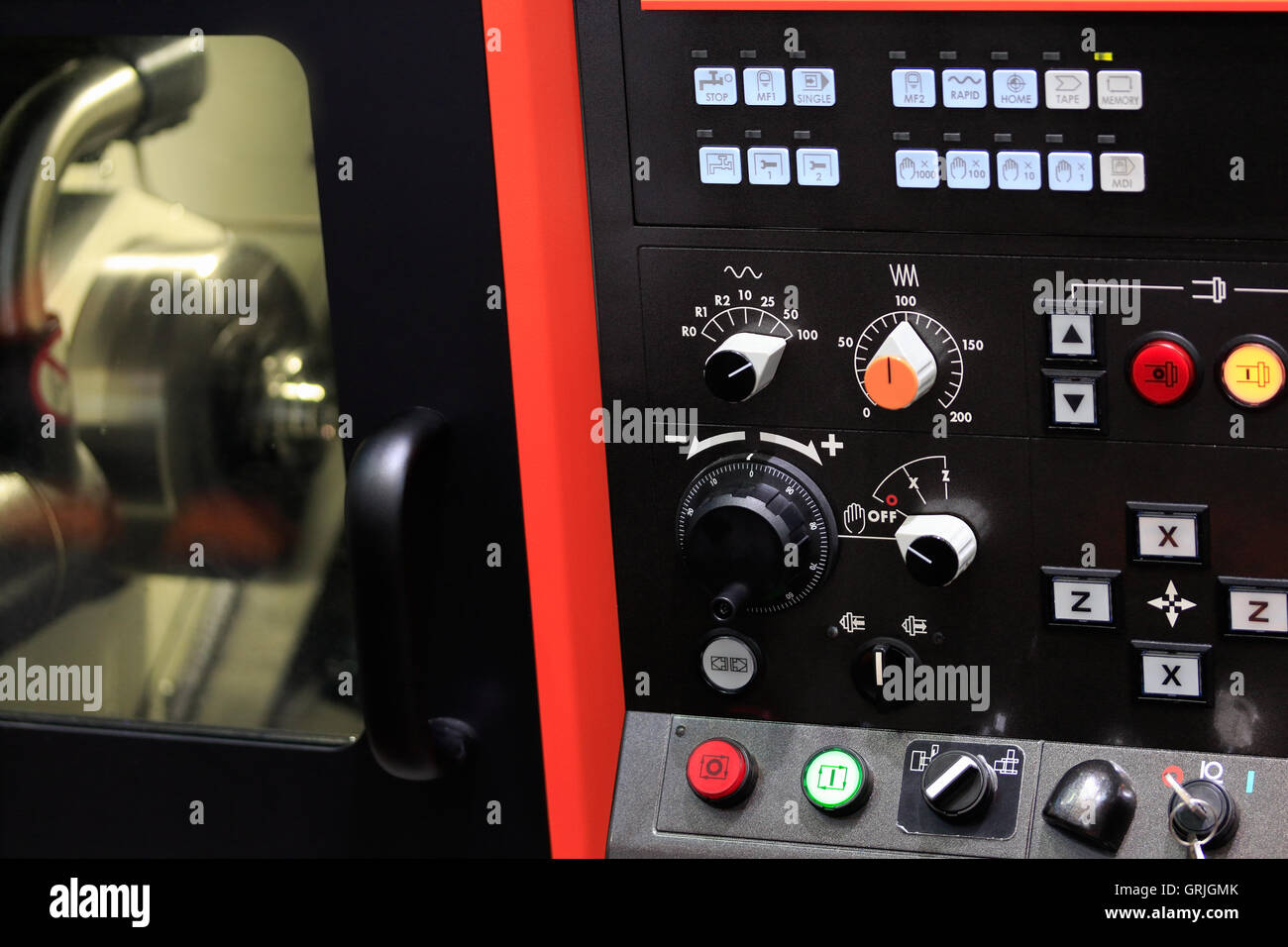 Lathe headstock hi-res stock photography and images - Alamy