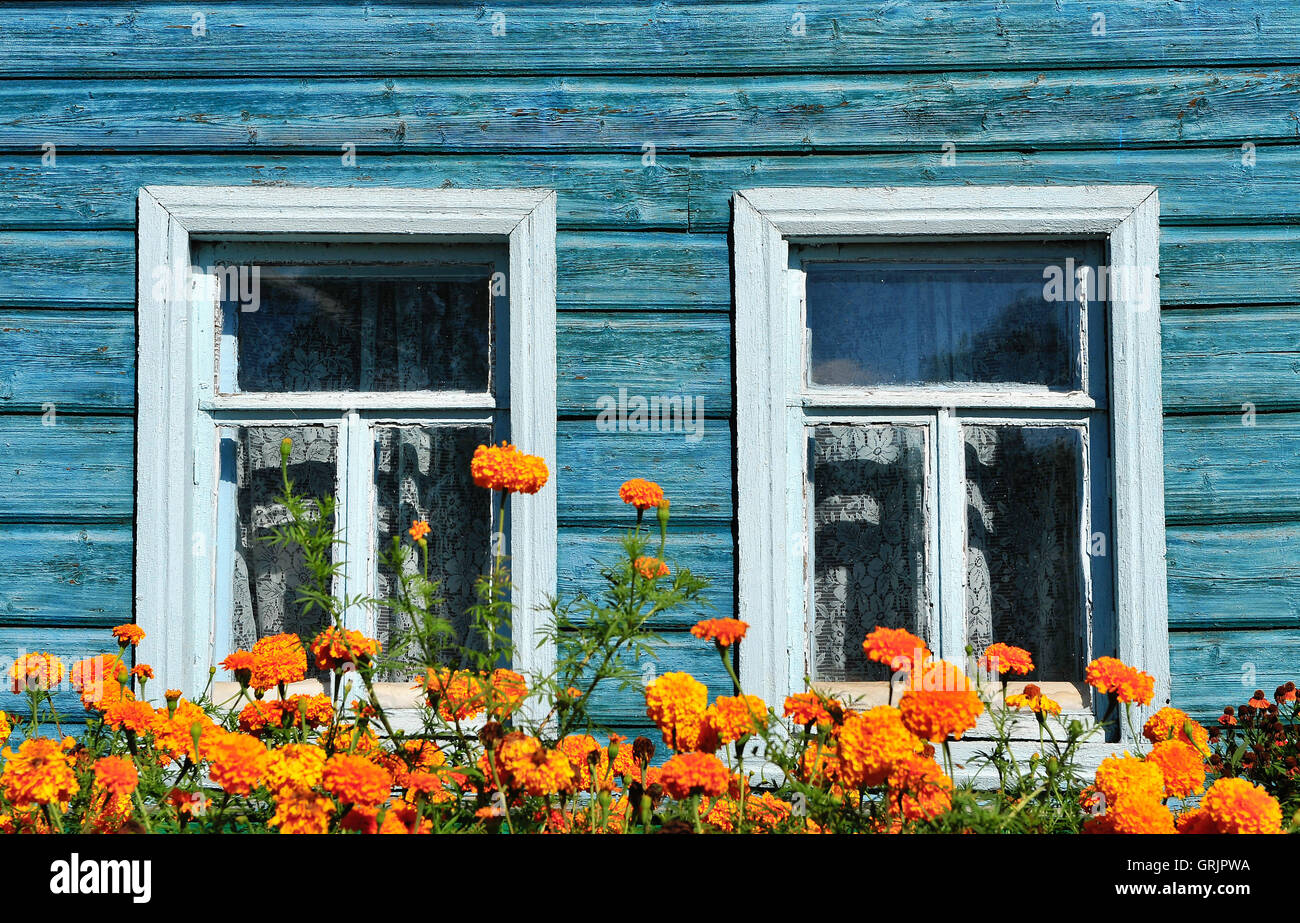 Two windows hi-res stock photography and images - Alamy