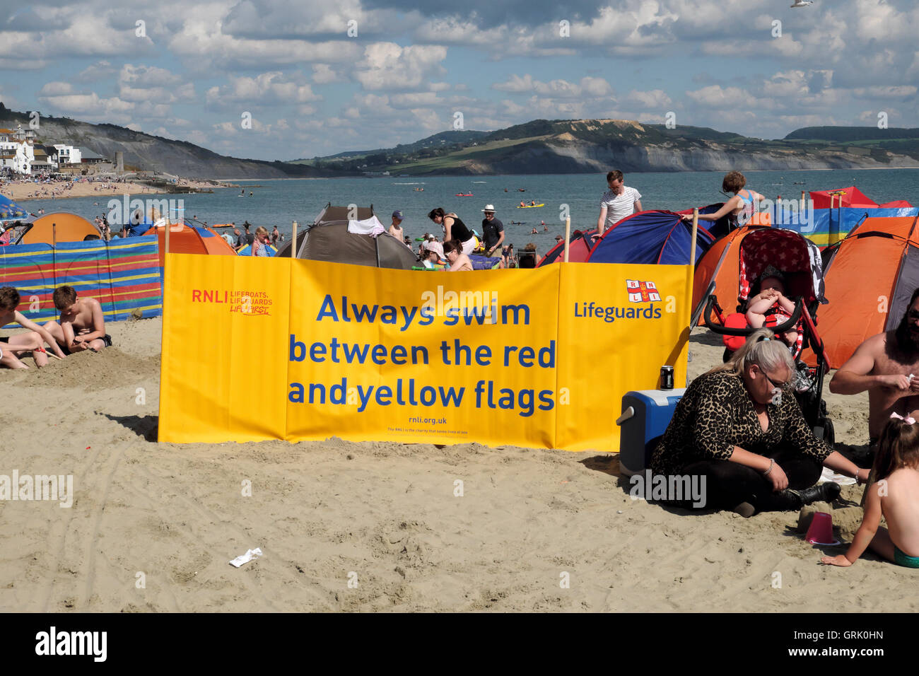 Rnli beach safety flags hi-res stock photography and images - Alamy