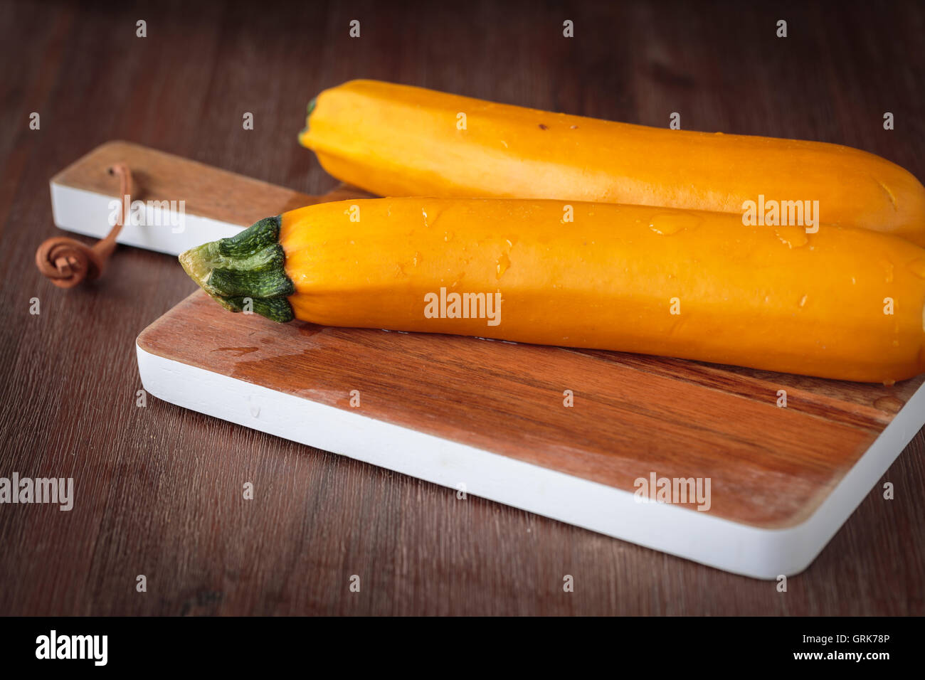 Fresh raw yellow zucchini for an healthy nutrition Stock Photo - Alamy