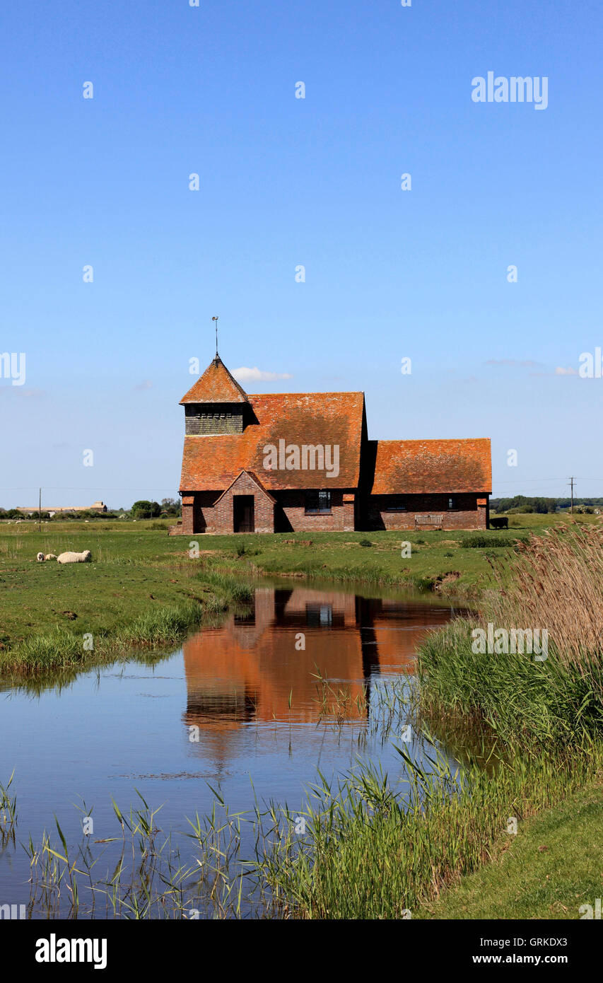 Romney marsh churches hi-res stock photography and images - Alamy