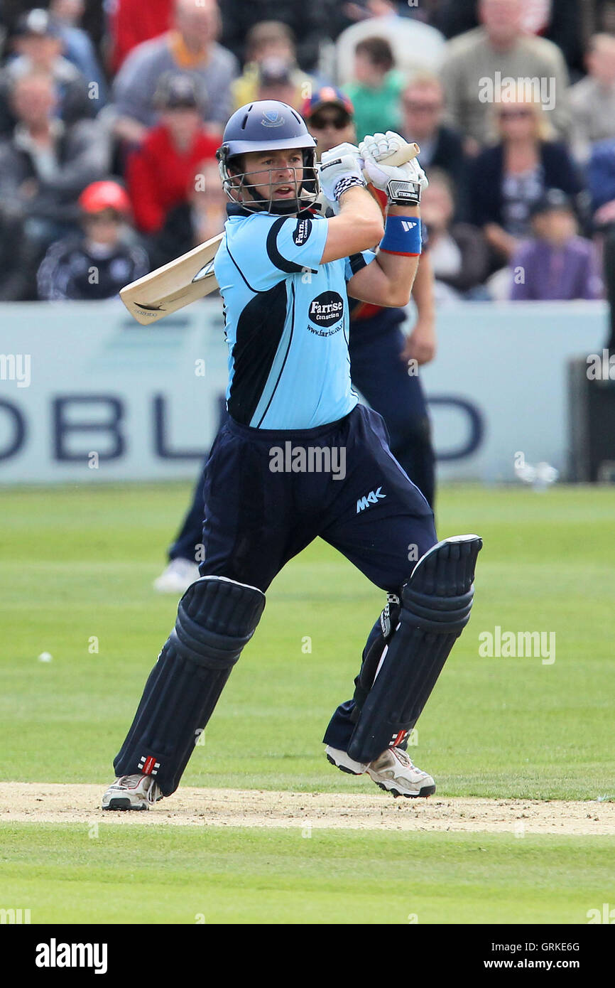 Chris Nash in batting action for Sussex - Sussex Sharks vs Essex Eagles ...