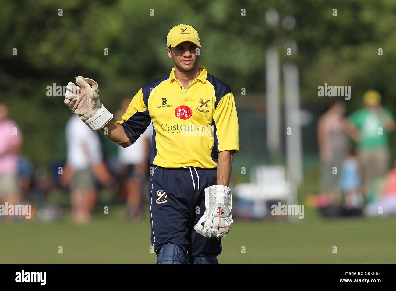 Andrew D'Cruz of Upminster - Upminster CC vs Essex CCC - Graham Napier ...
