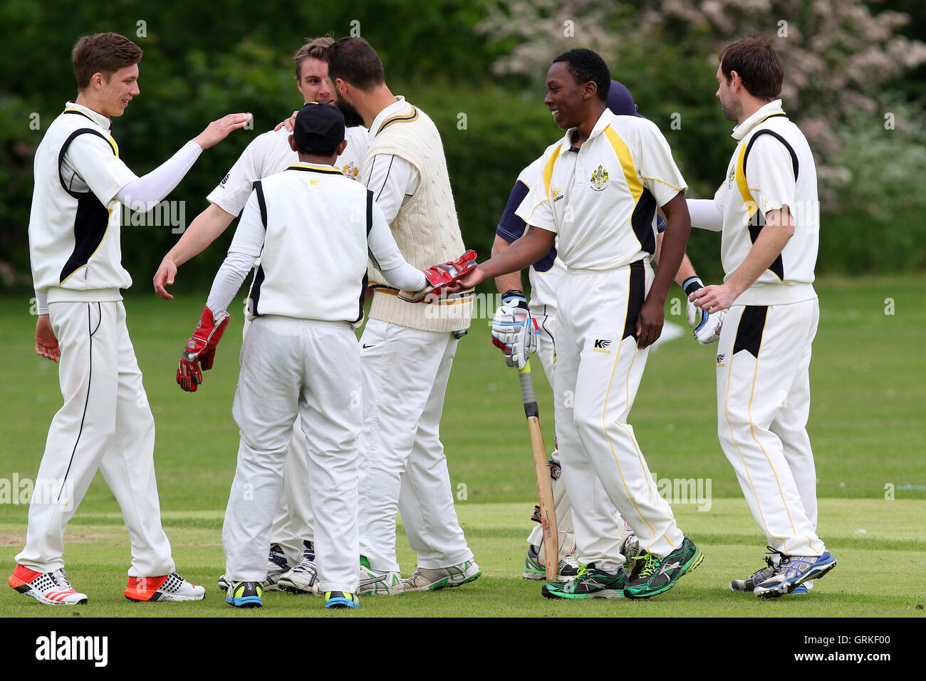 Gidea Park & Romford CC (fielding) vs Stanford-le-Hope CC - Essex Club ...