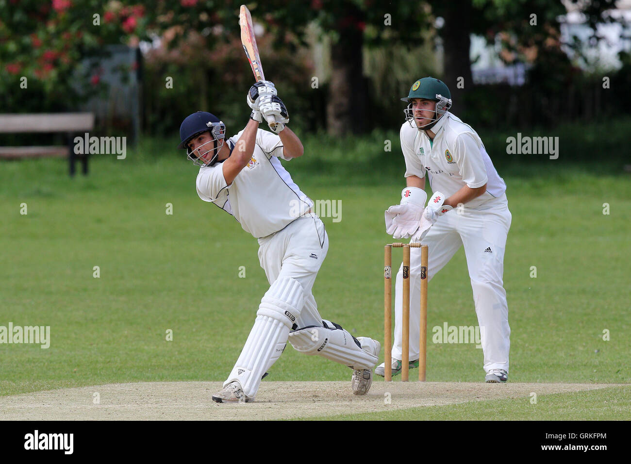 Springfield CC (fielding) vs Hornchurch Athletic CC - Mid-Essex Cricket ...