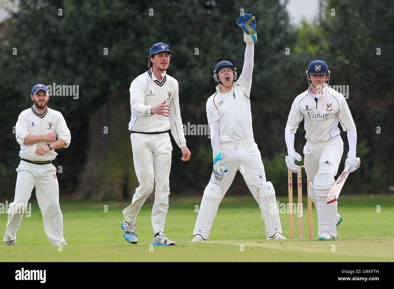 Chingford cricket club hi-res stock photography and images - Alamy
