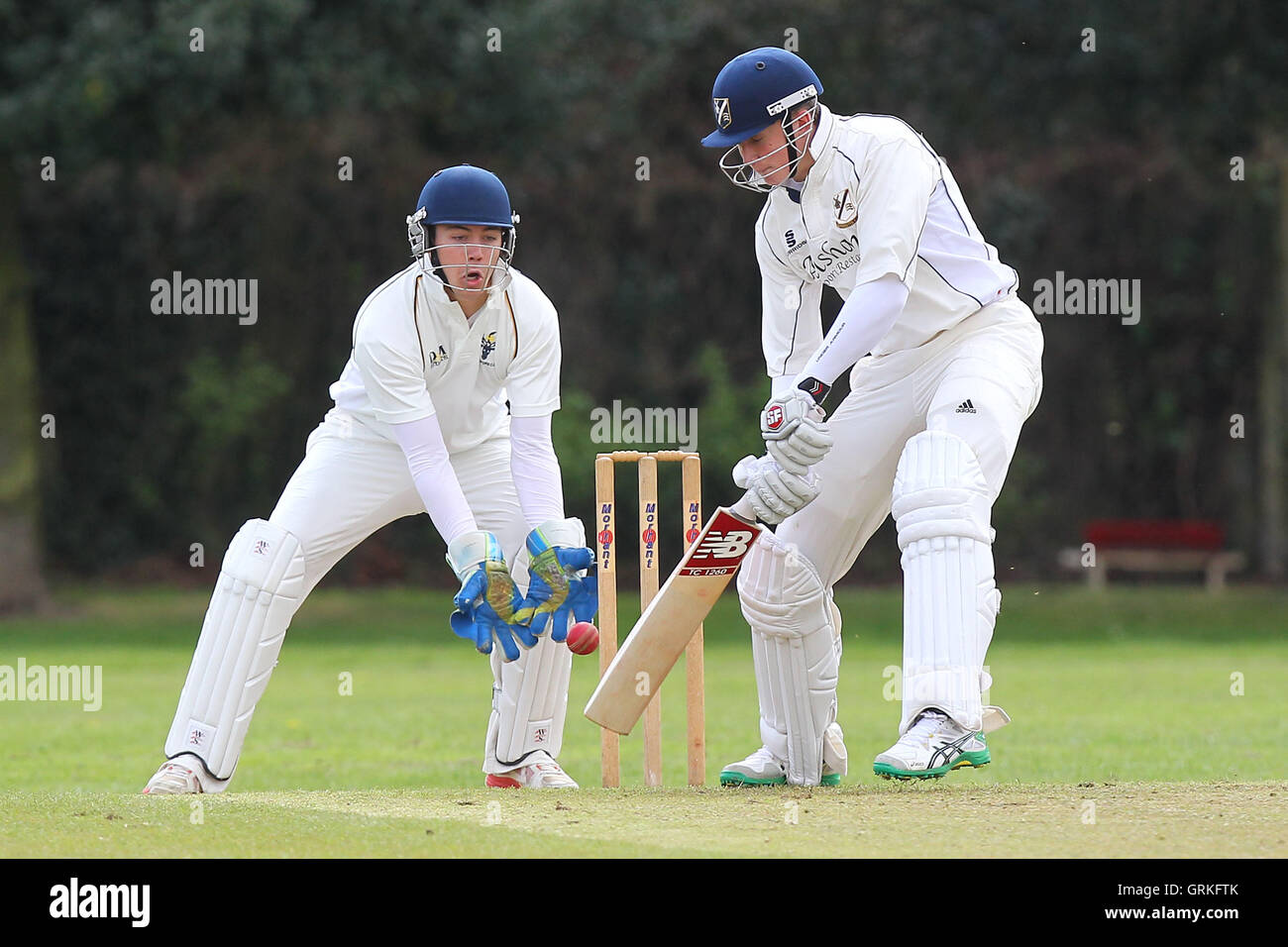 Chingford cricket club hi-res stock photography and images - Alamy