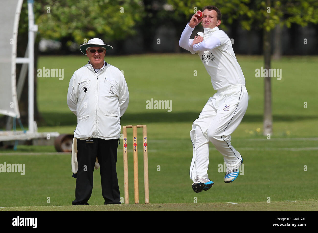 Southend on sea emt cricket club hi-res stock photography and images ...