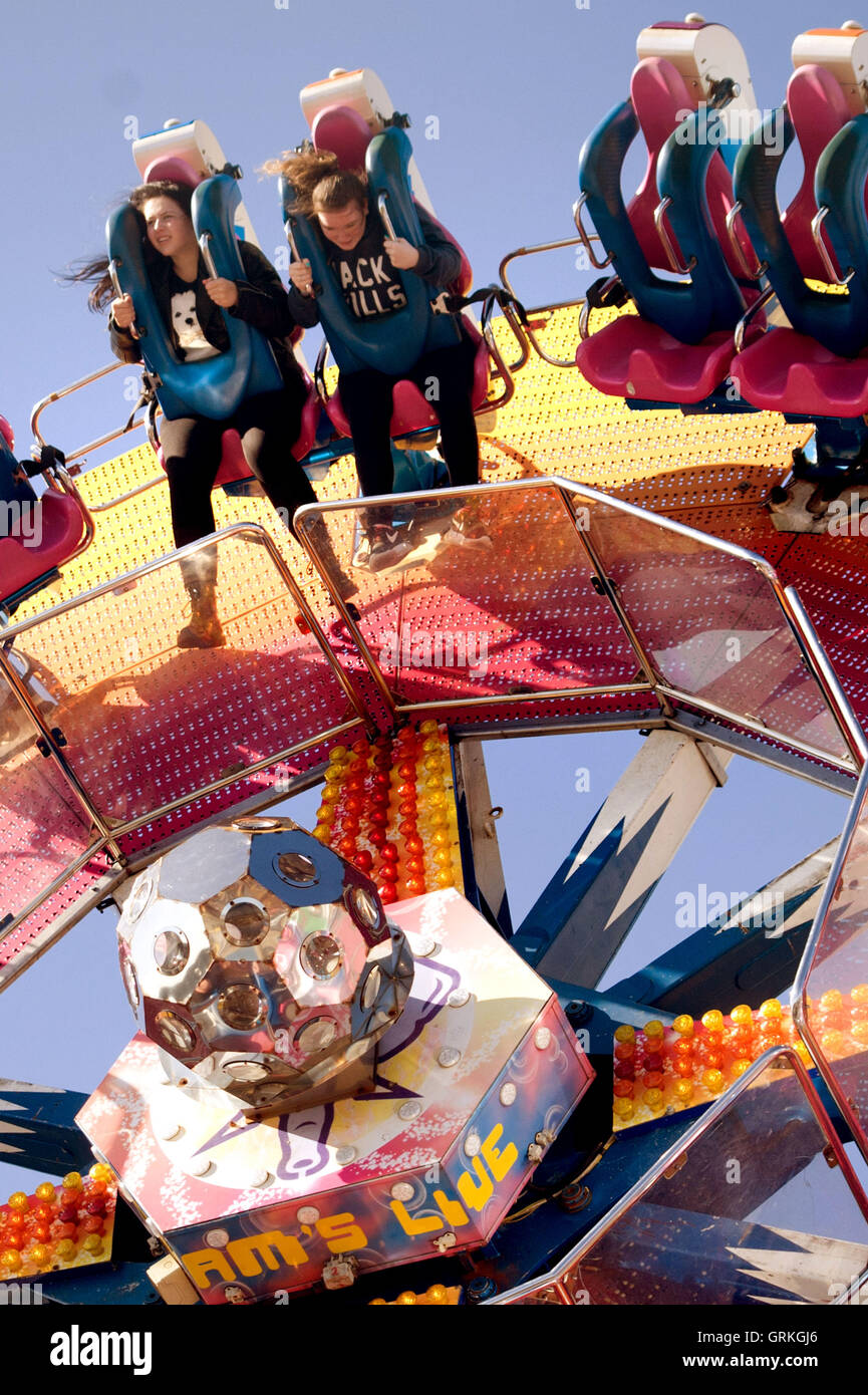 Ocean Beach funfair in South Shields Stock Photo - Alamy