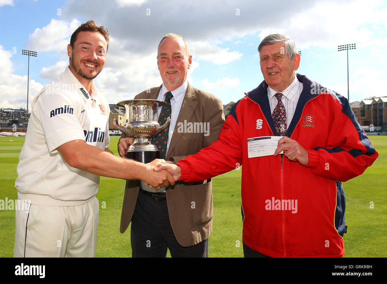 Graham napier of essex cricket club hi-res stock photography and images ...