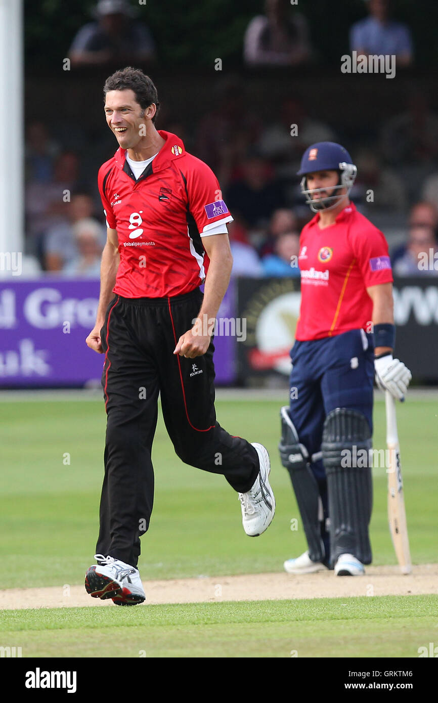 Charlie Shreck of Leciestershire celebrates the wicket of Ravi Bopara ...