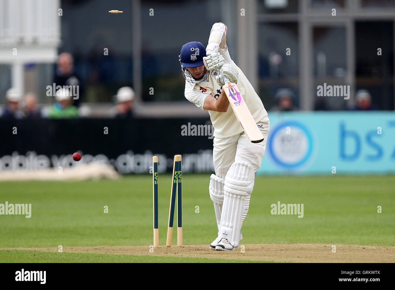 James fuller cricket hi-res stock photography and images - Alamy