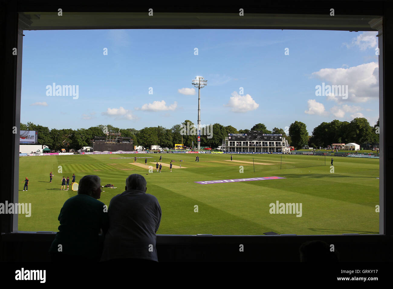 The spitfire ground st lawrence canterbury hi-res stock photography and ...
