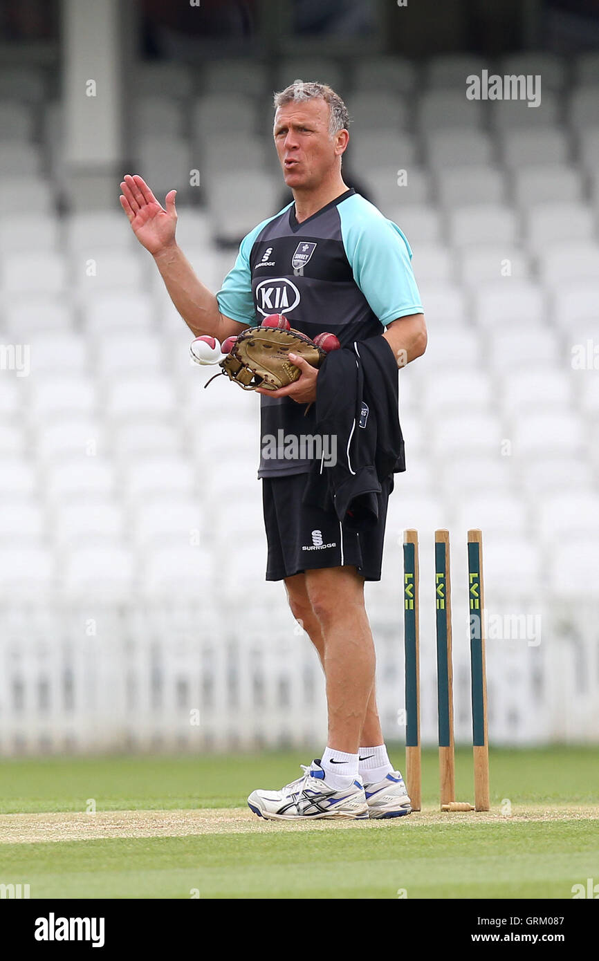 Sport cricket batting alec stewart hi-res stock photography and images ...