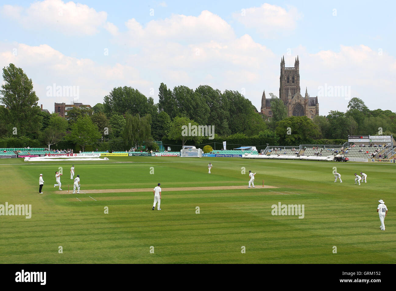 General view worcestershire cricket ground hi-res stock photography and ...