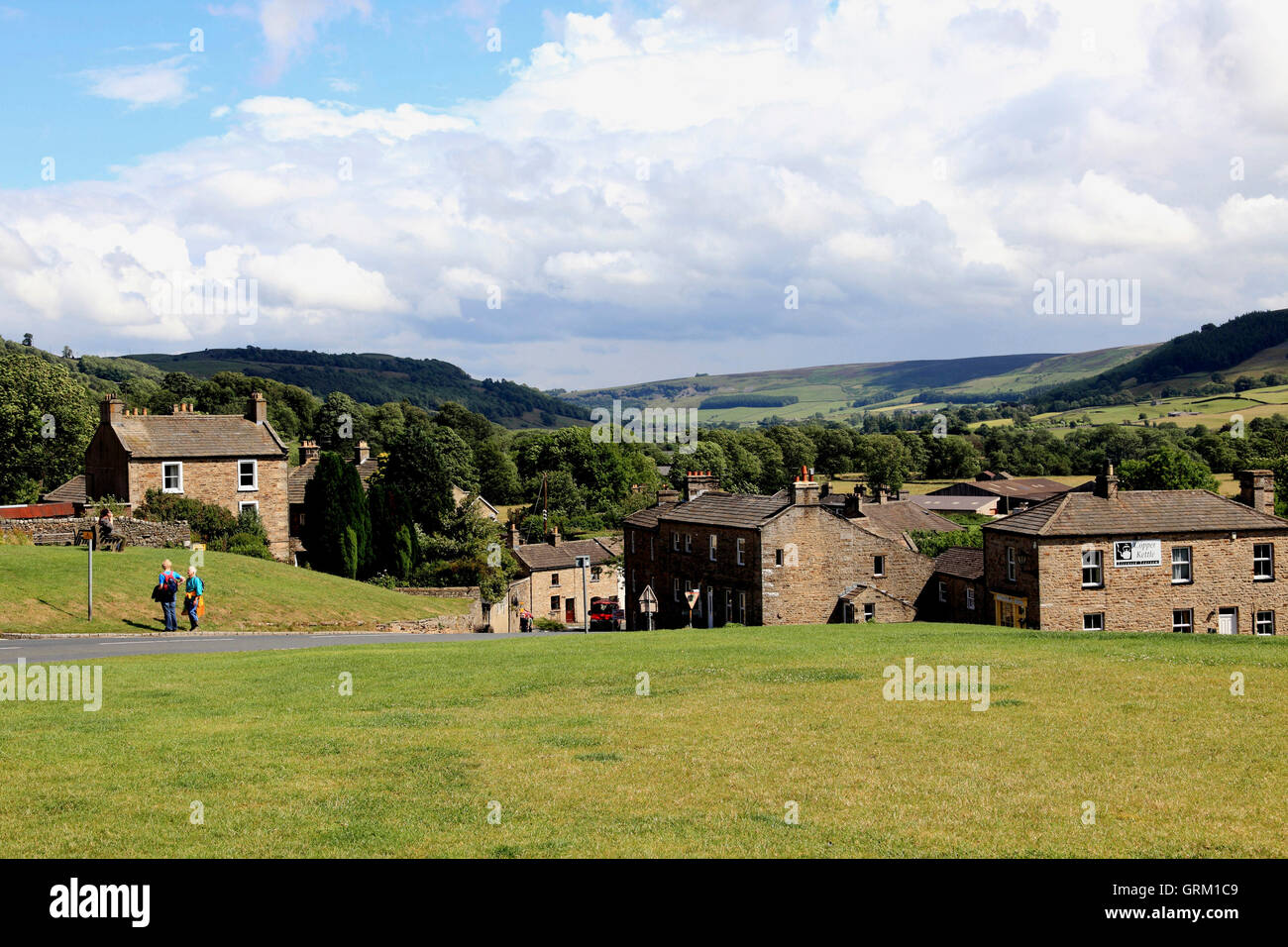 Yorkshire dales towns and villages hi-res stock photography and images ...