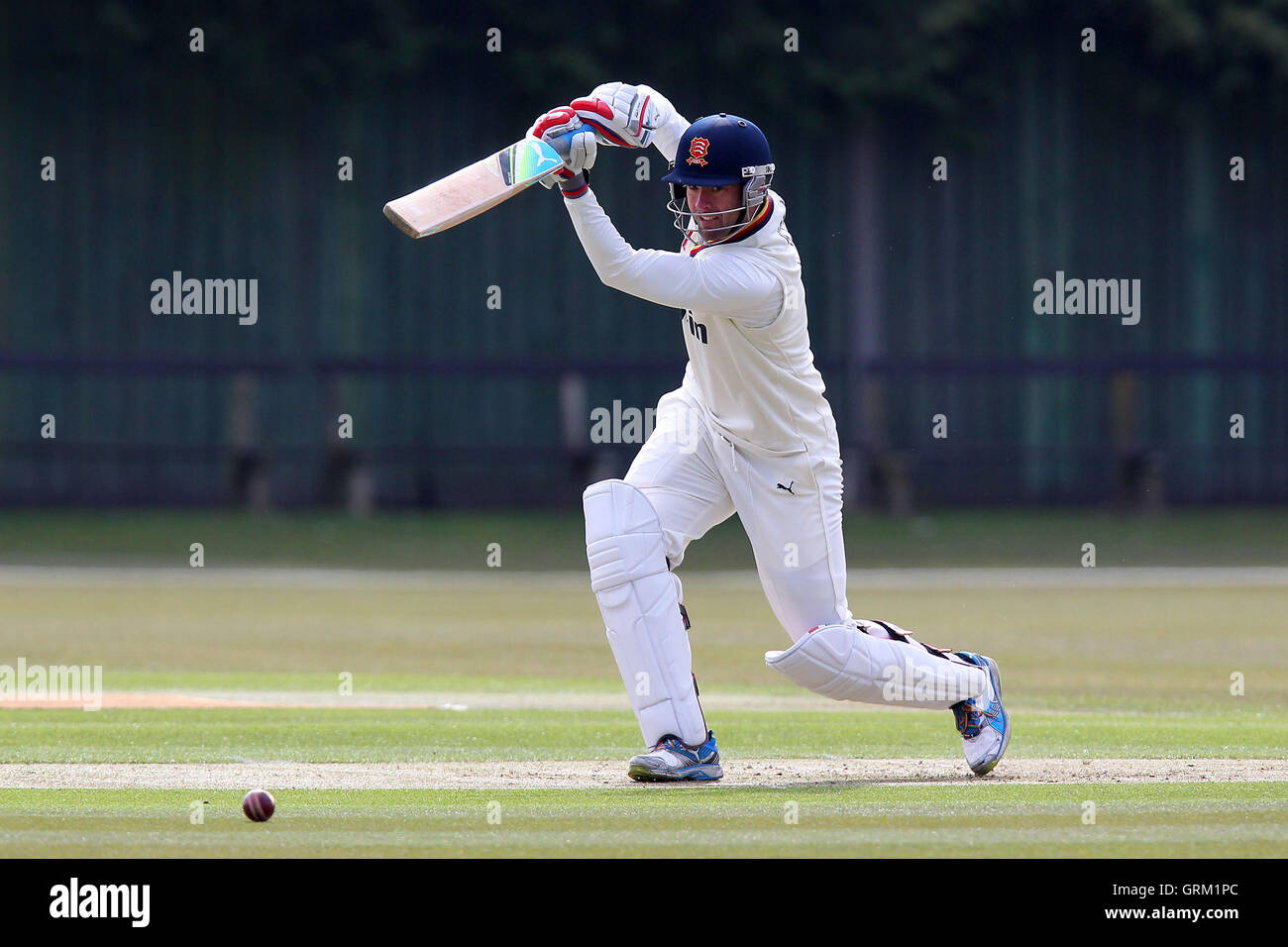 New Essex signing Rob 'Bobby' Quiney in batting action - Cambridge MCCU ...