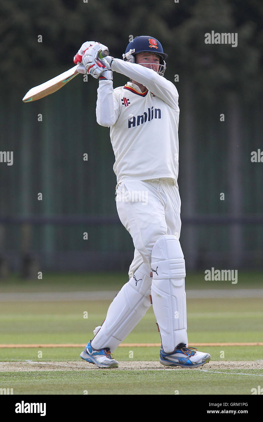 New Essex signing Rob 'Bobby' Quiney in batting action - Cambridge MCCU ...