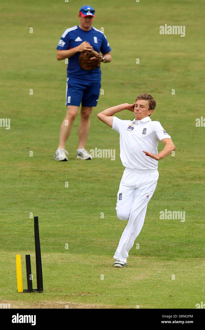 Aaron beard cricket hi-res stock photography and images - Alamy