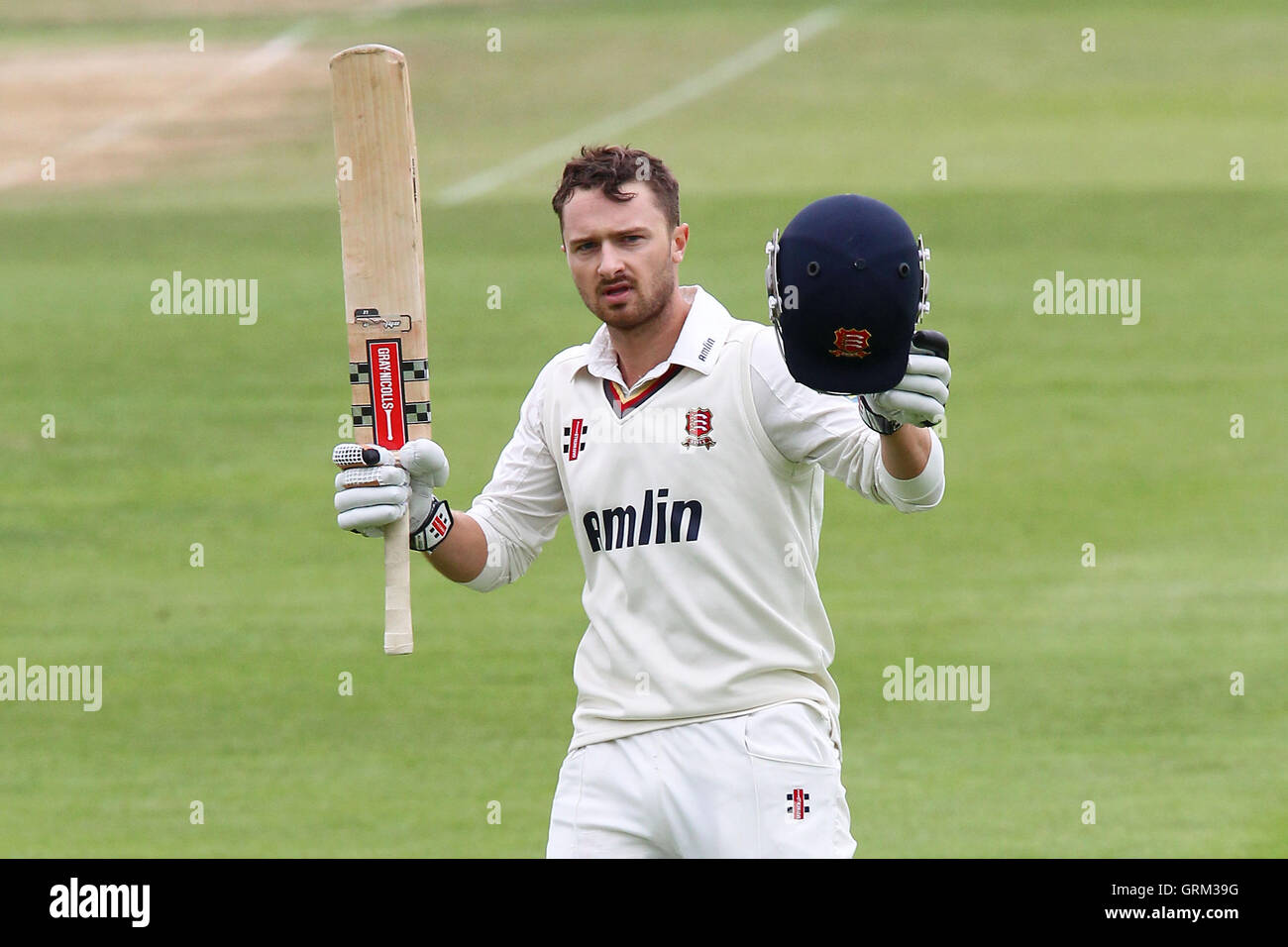 Jaik Mickleburgh celebrates scoring a century, 100 runs for Essex ...