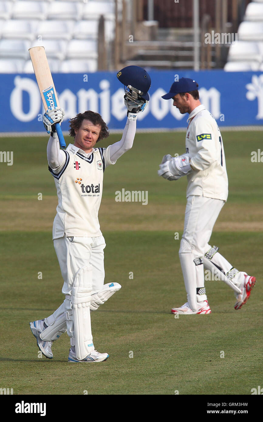 Hamish Marshall celebrates a century for Gloucestershire - Essex CCC vs ...