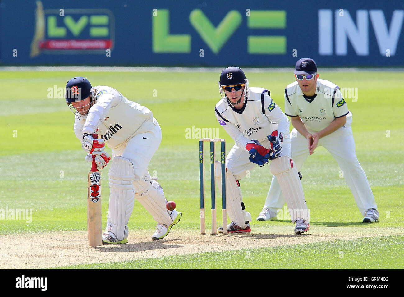 Graham Napier in batting action for Essex as Adam Wheater looks on ...