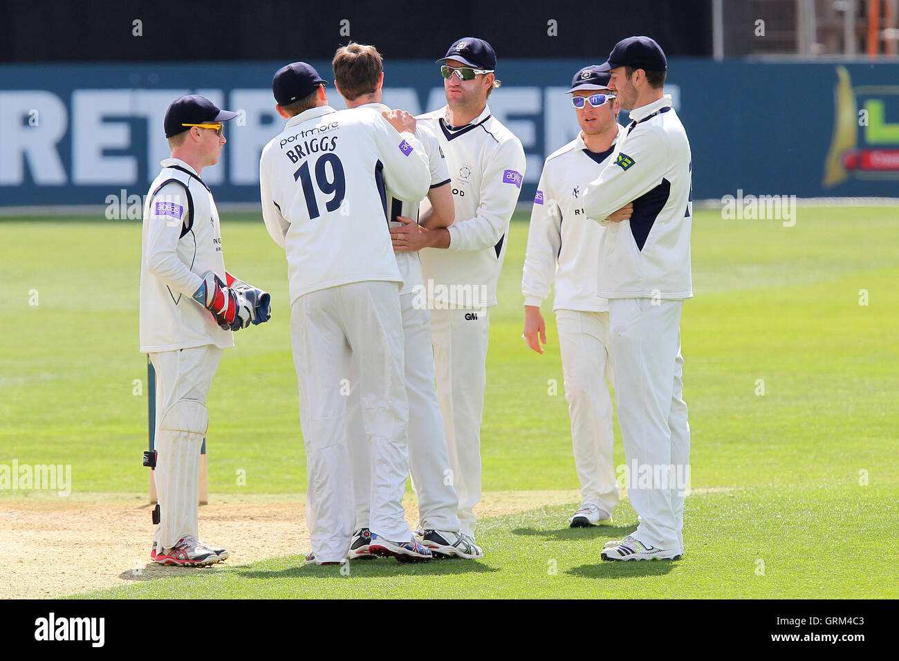 Hampshire players celebrate the wicket of Alastair Cook - Essex CCC vs ...