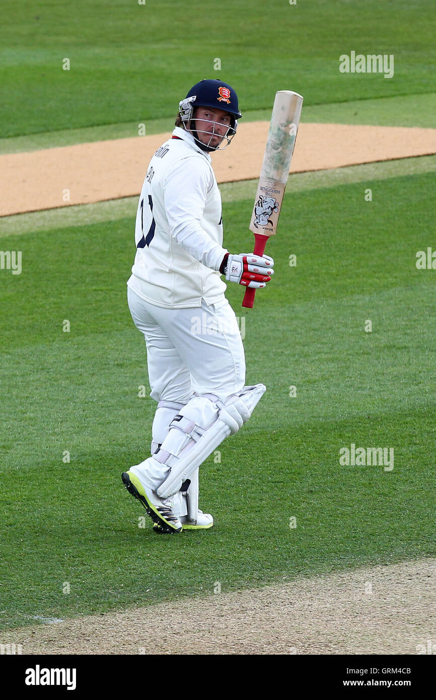 Graham Napier acknowledges scoring 50 runs for Essex - Essex CCC vs ...