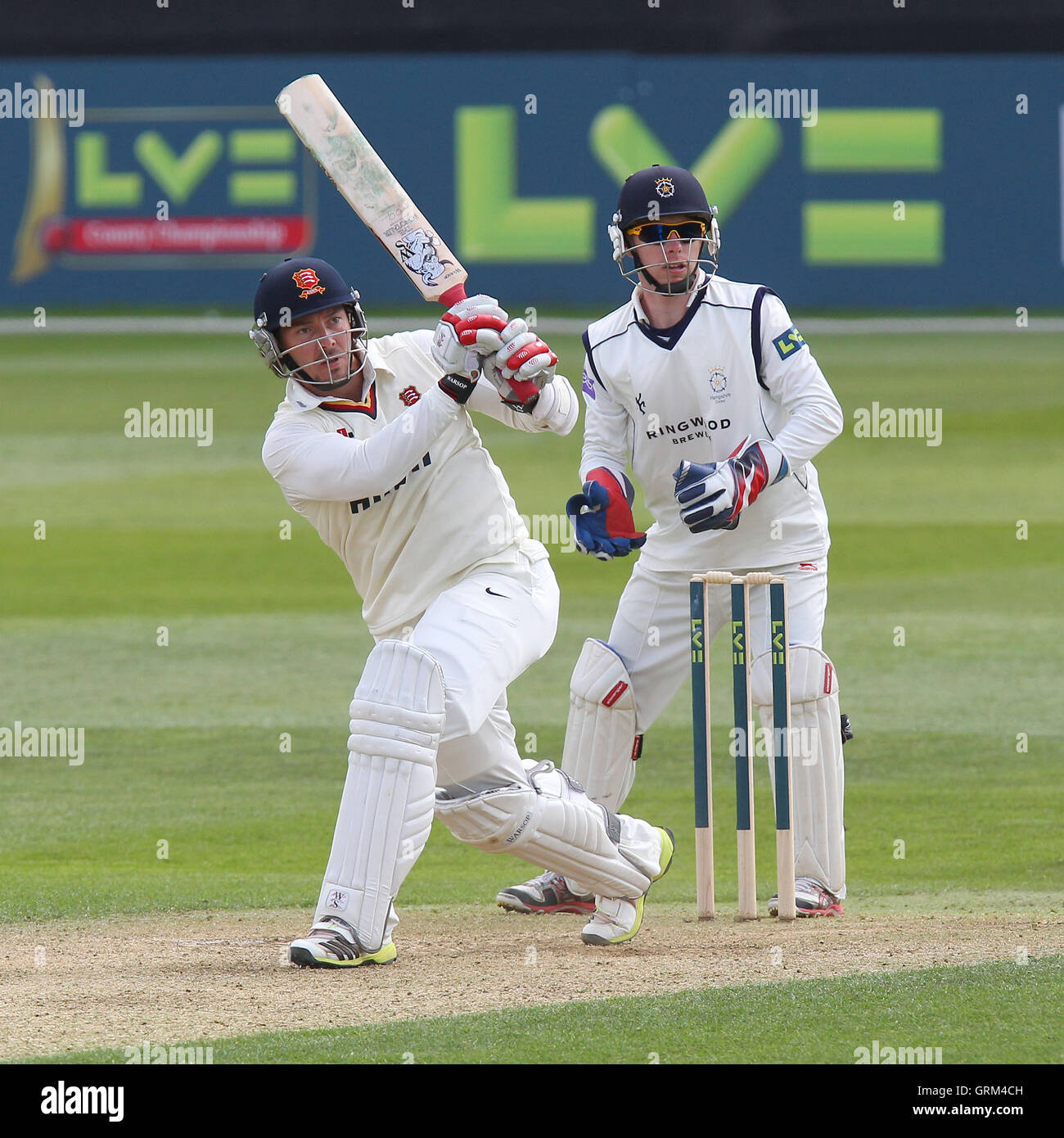 Graham Napier hits four runs for Essex as Adam Wheater looks on - Essex ...