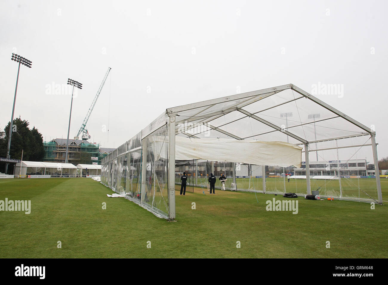 Net practice cricket hi-res stock photography and images - Alamy