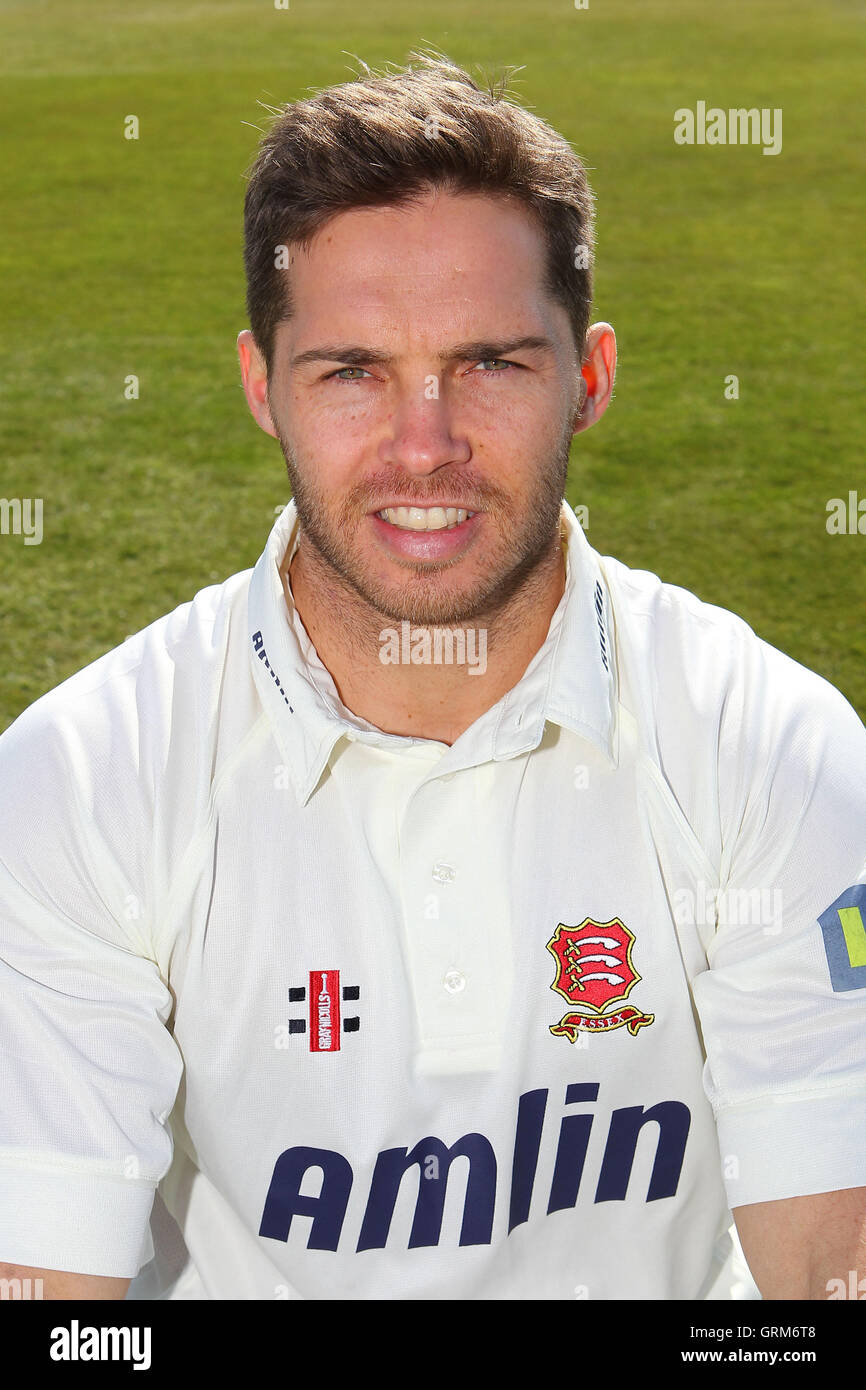 Greg Smith of Essex CCC in LV County Championship Kit - Essex County ...