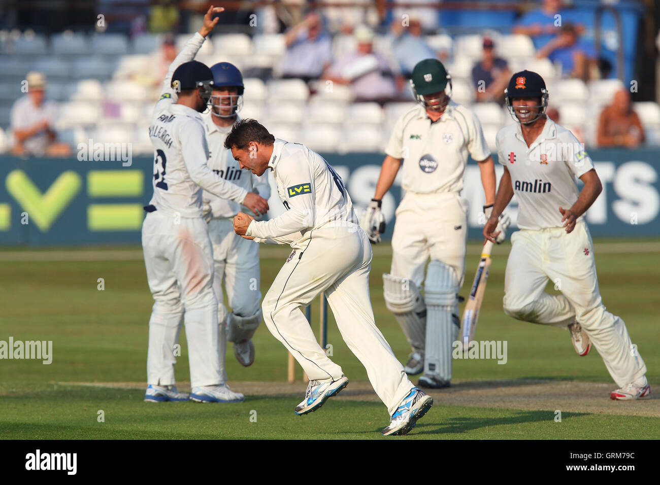 Greg Smith of Essex celebrates the wicket of Tom Fell - Essex CCC vs ...