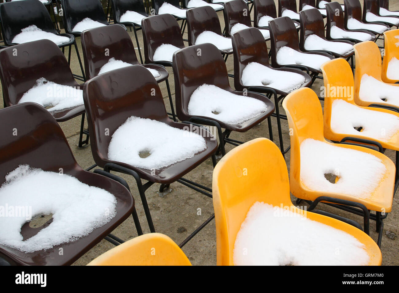 Snow covers seats at the Essex County Ground in Chelmsford - Bad ...