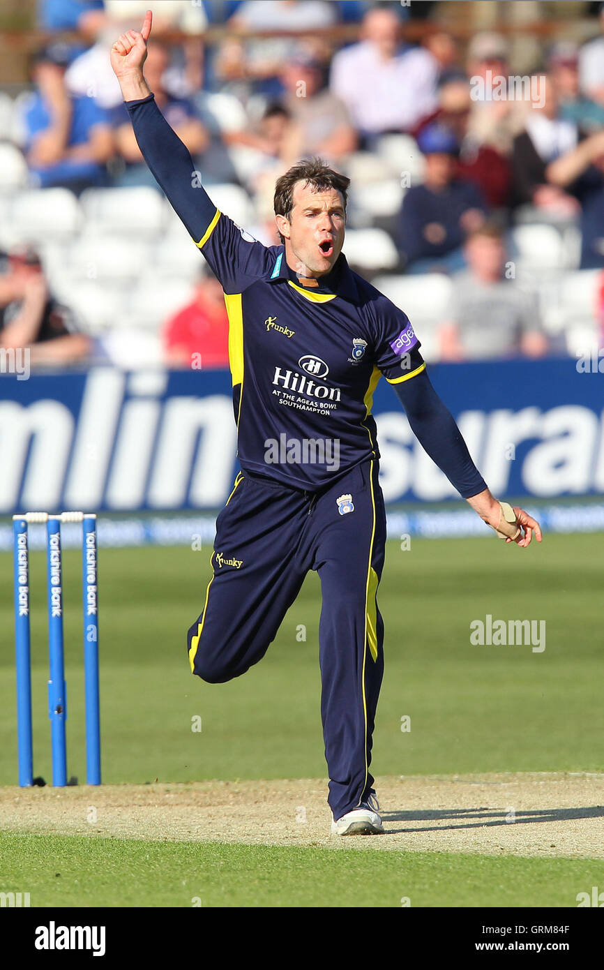 James tomlinson hi-res stock photography and images - Alamy