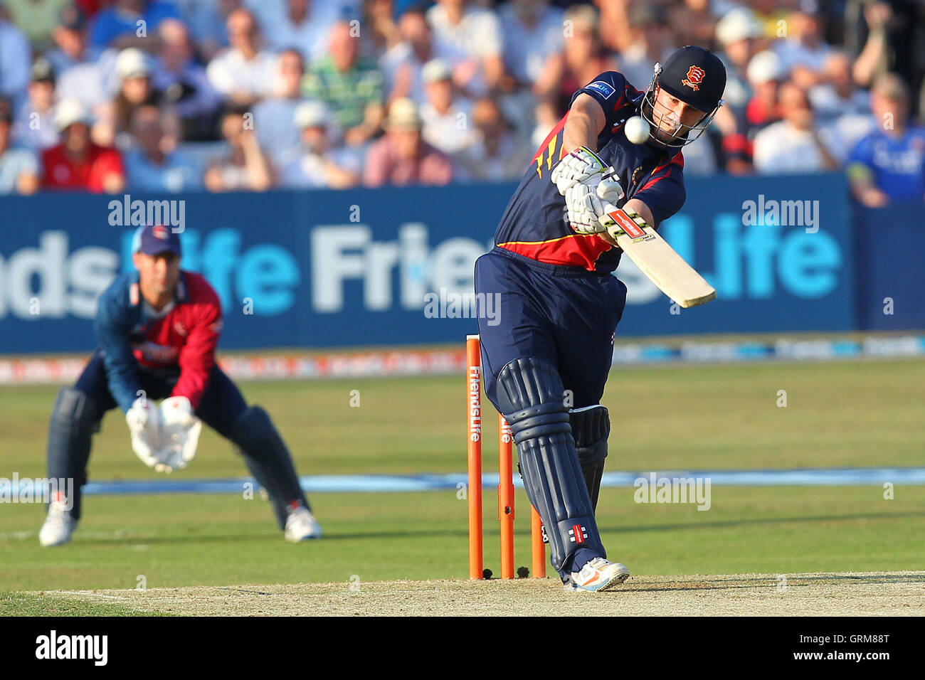 Hamish Rutherford in batting action for Essex - Essex Eagles vs Kent ...