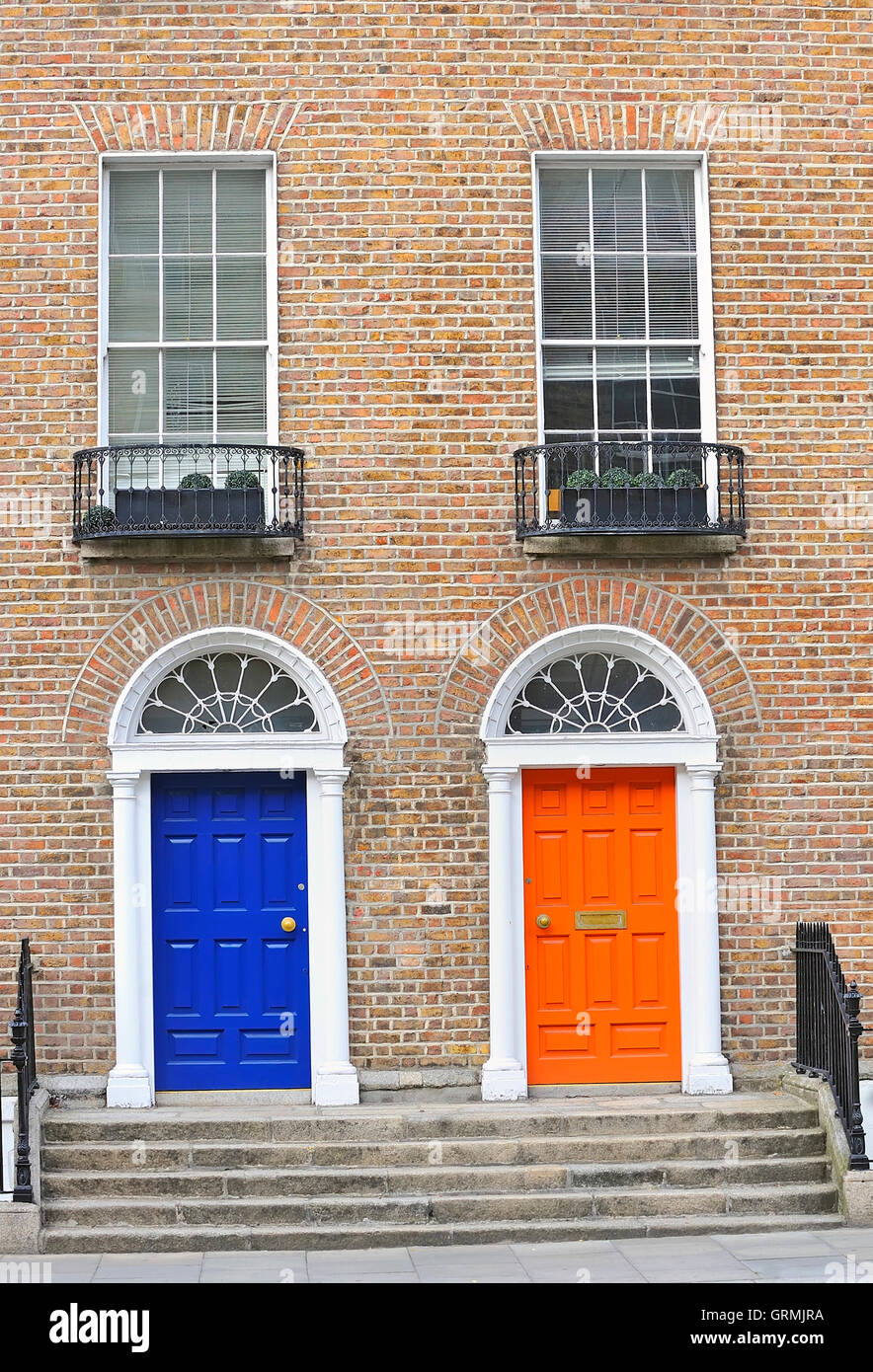 Two Hinged Wooden Doors High Resolution Stock Photography and Images ...