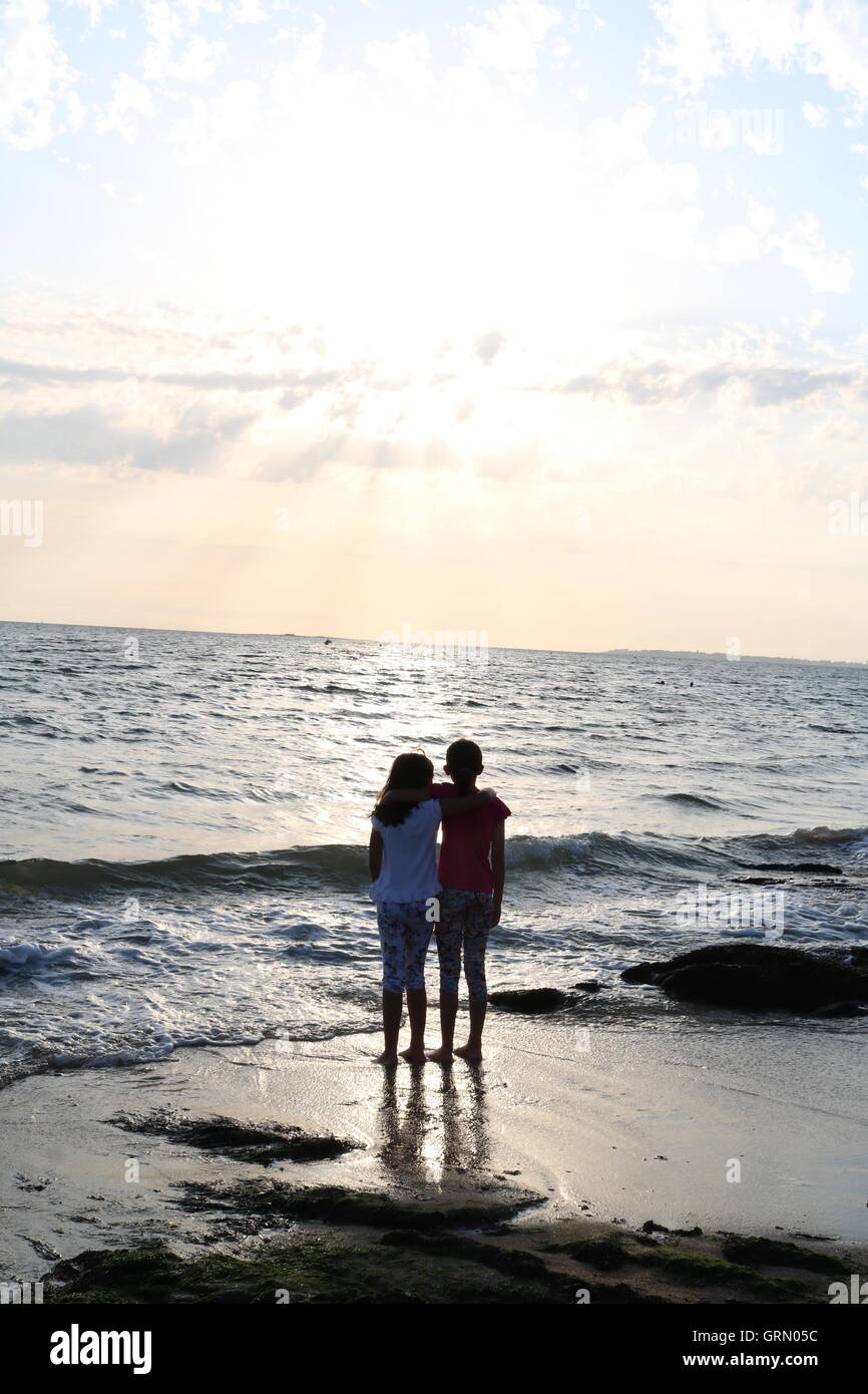 Family forever hi-res stock photography and images - Alamy