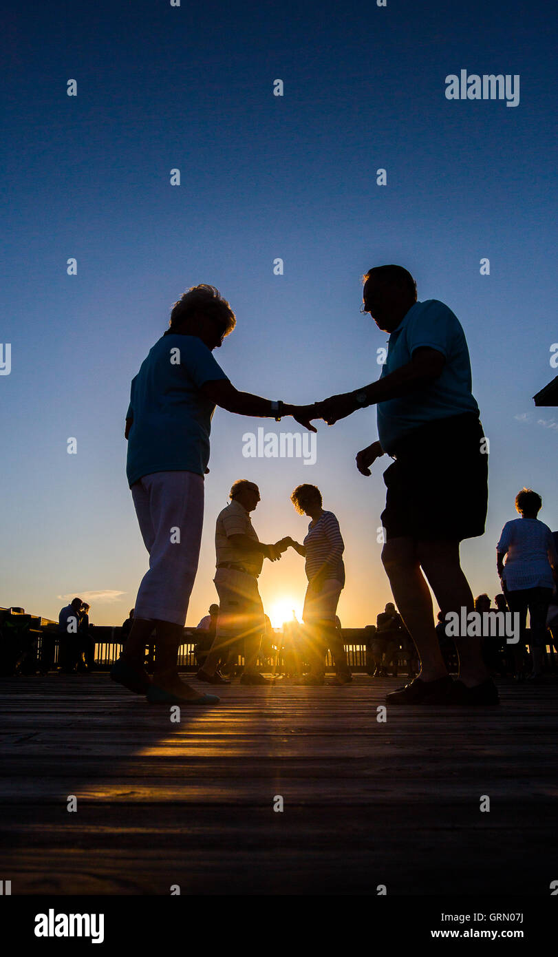 Shagging hi-res stock photography and images - Alamy