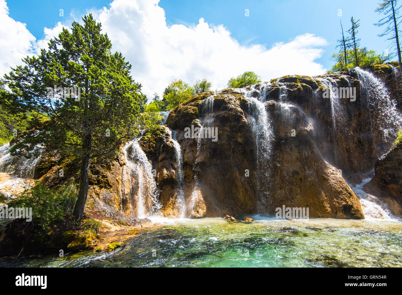 Pearl Shoal Waterfall, Jiuzhaigou National Park, Szechuan, China Stock ...