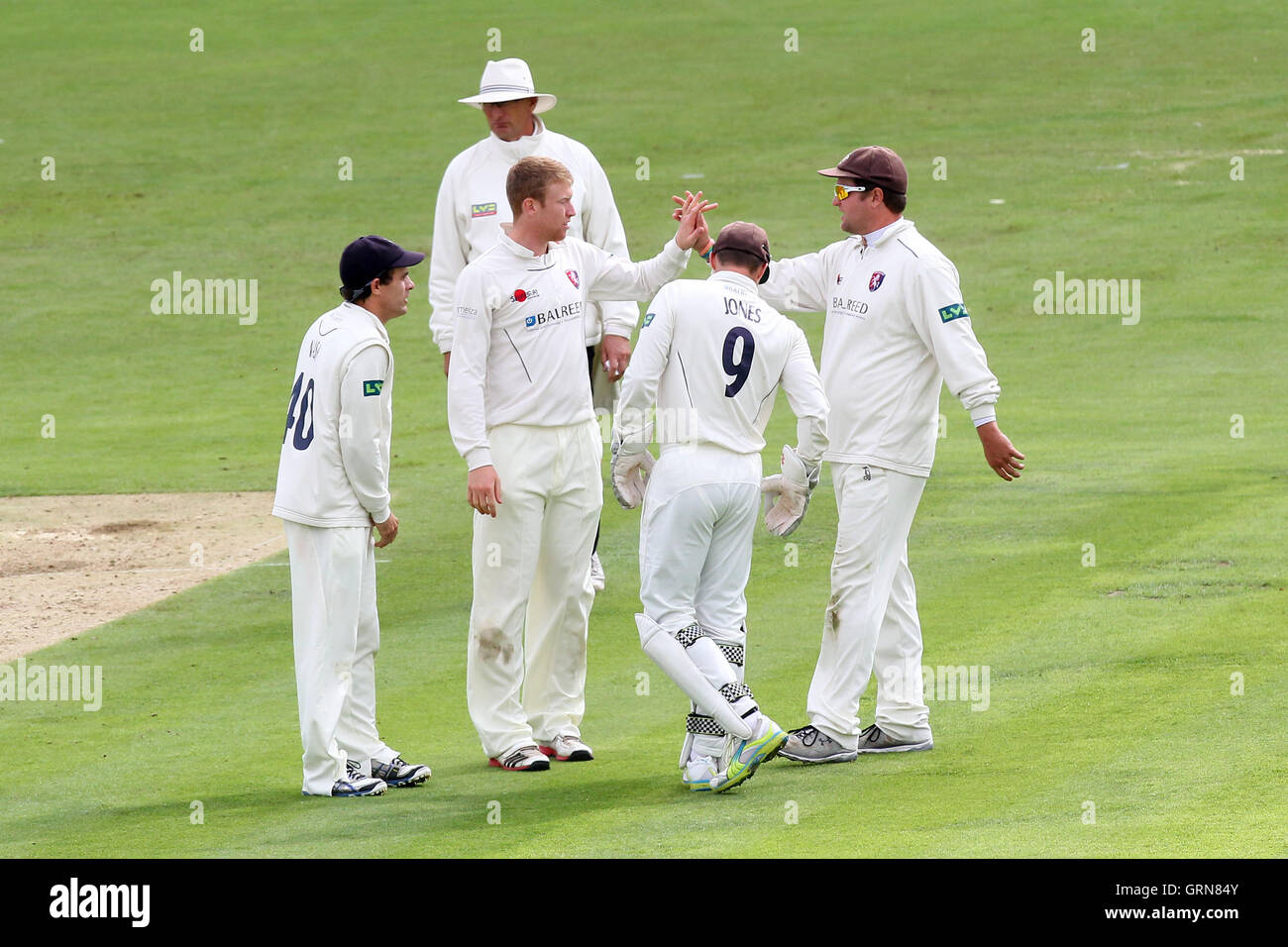 Kent cricket club hi-res stock photography and images - Alamy