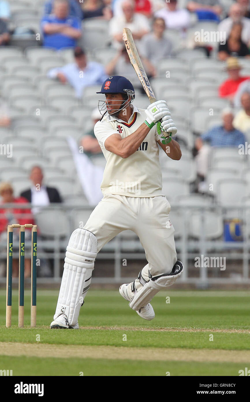 Sajid Mahmood in batting action for Essex - Lancashire CCC vs Essex CCC ...