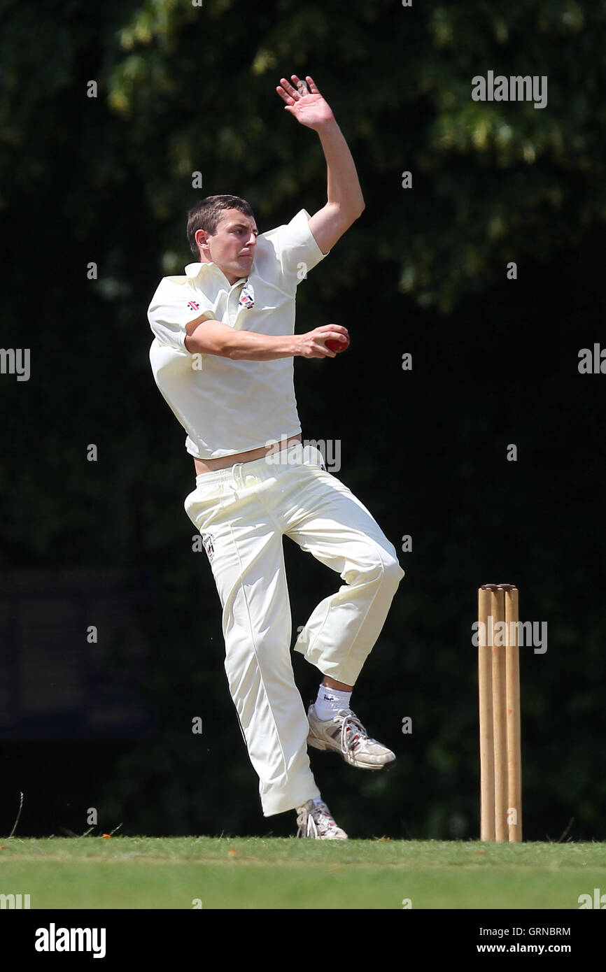 M Roe in bowling action for Havering - Herongate CC vs Havering-atte ...