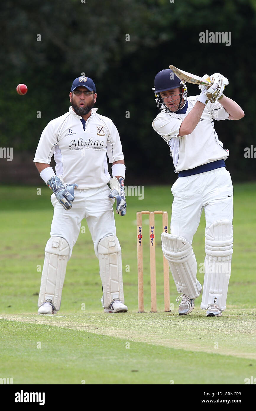 Chingford cricket club hi-res stock photography and images - Alamy