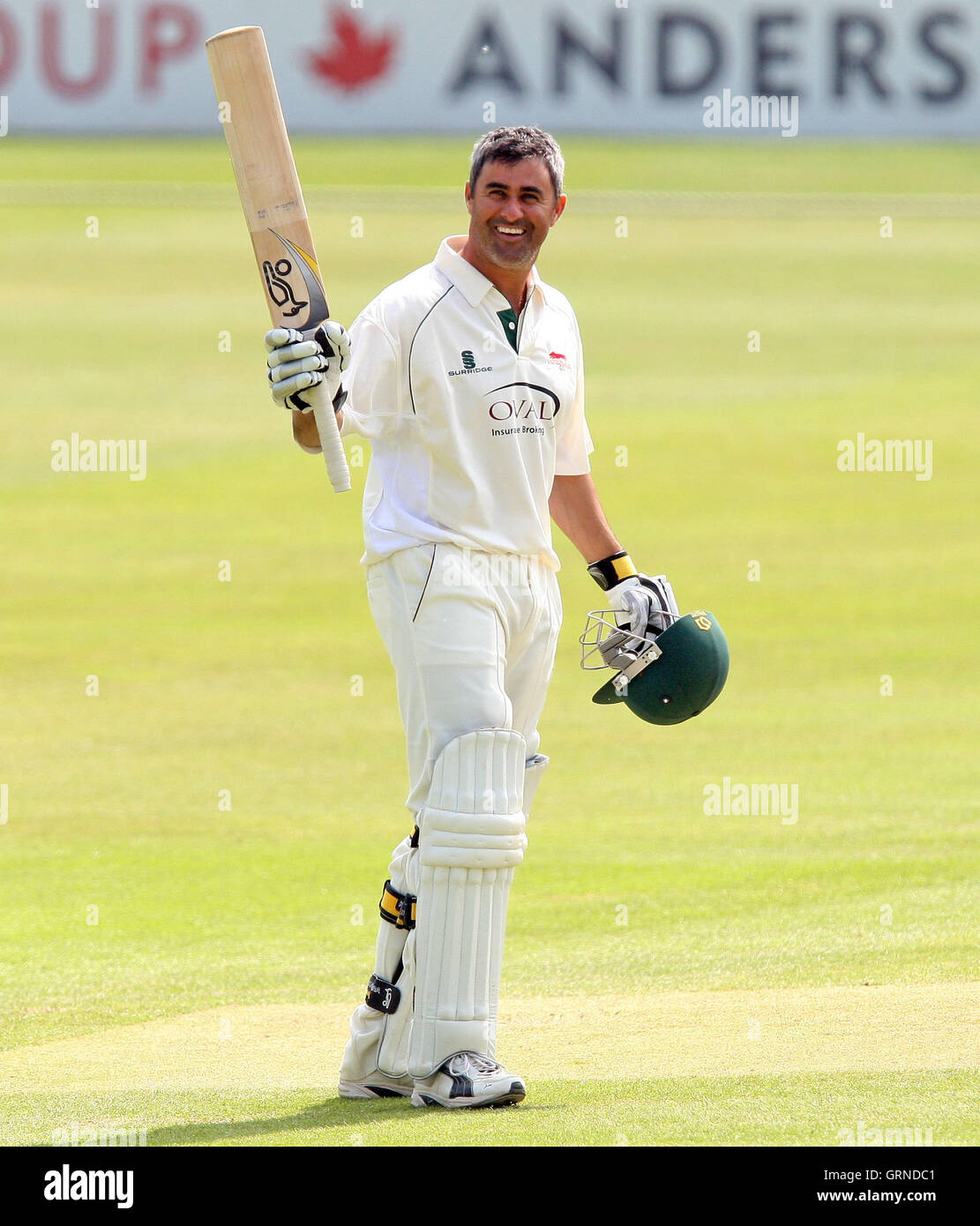 Hylton Ackerman celebrates a century for Leics 100 runs - Essex CCC vs ...