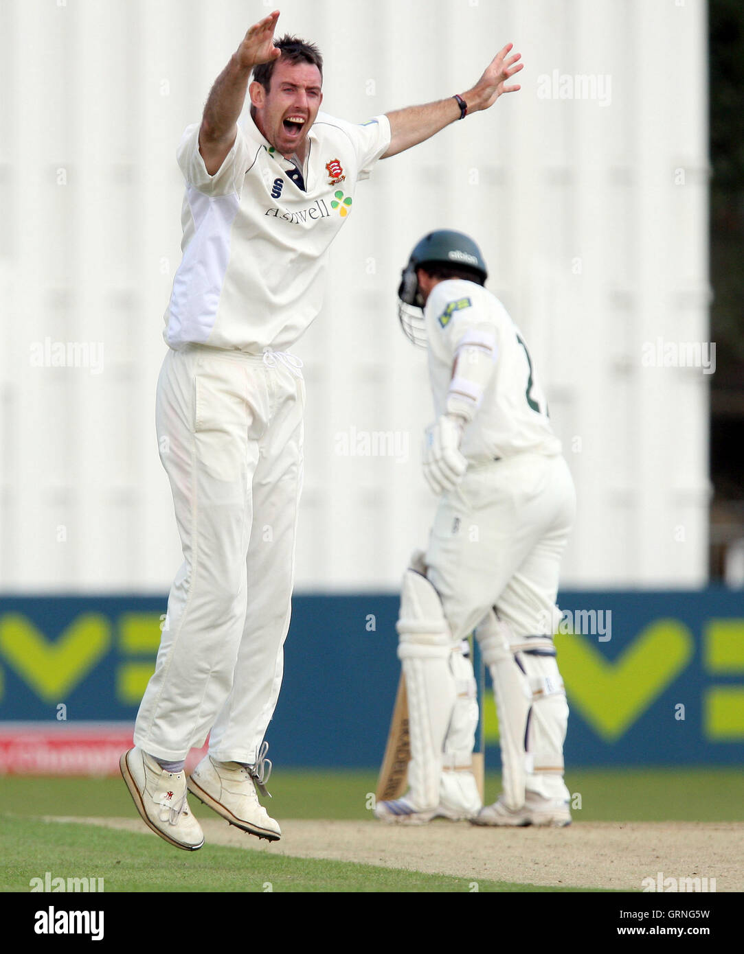 David moore cricket hi-res stock photography and images - Alamy