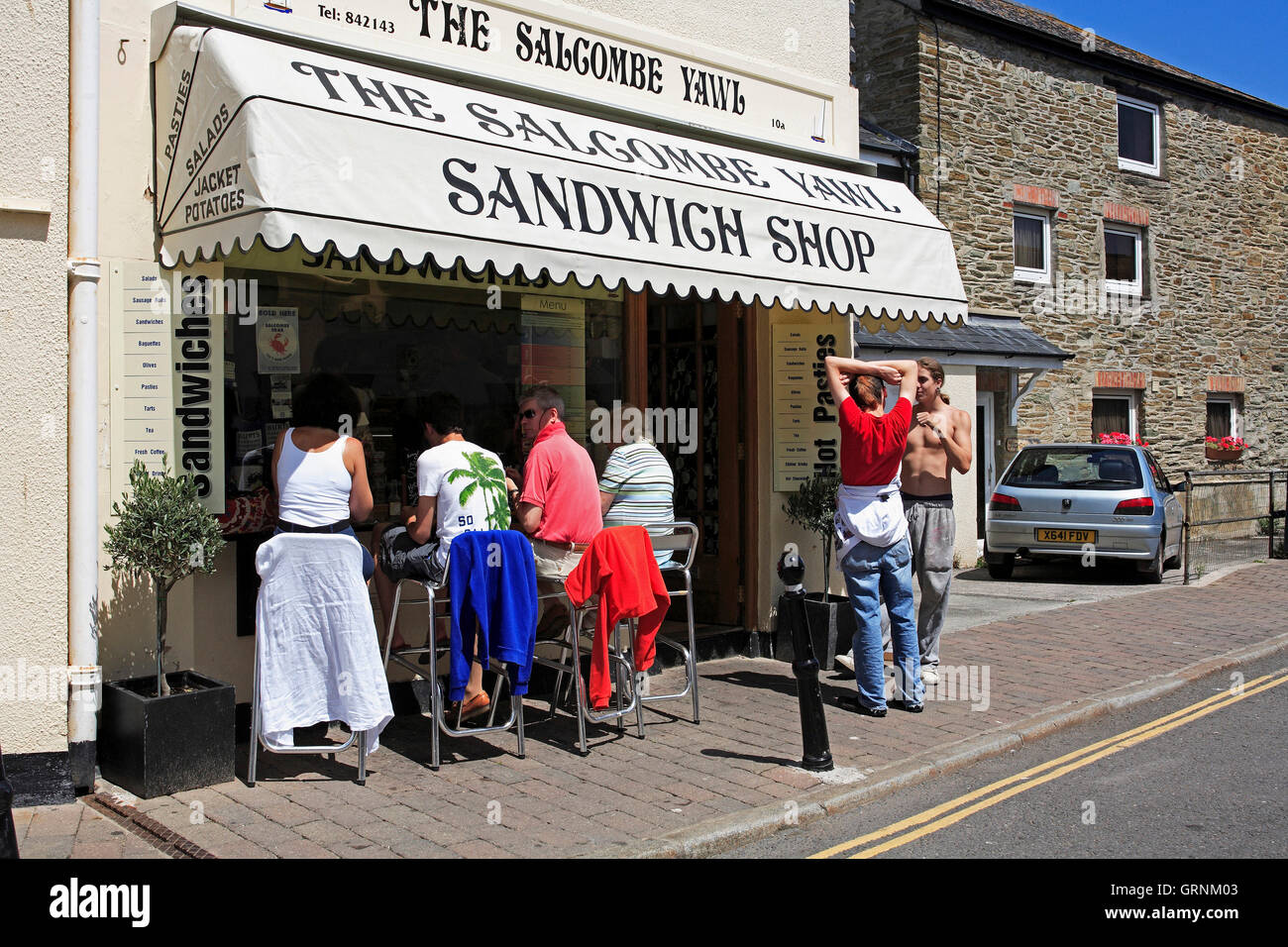 Salcombe road hi-res stock photography and images - Alamy